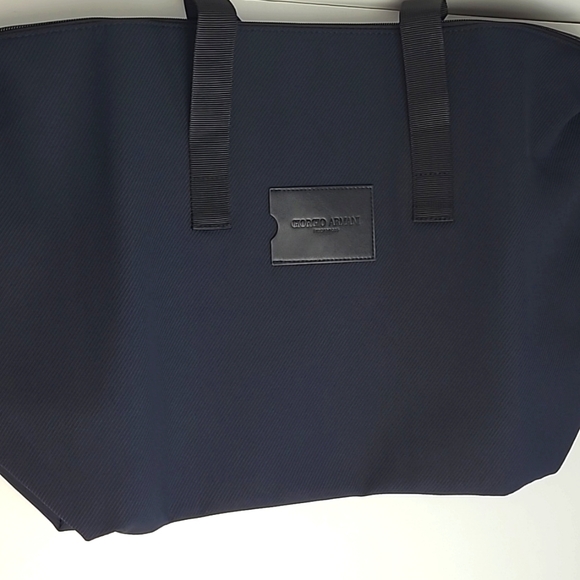 Giorgio Armani | Bags | Giorgio Armani Fragrances Deep Navy Travel ...